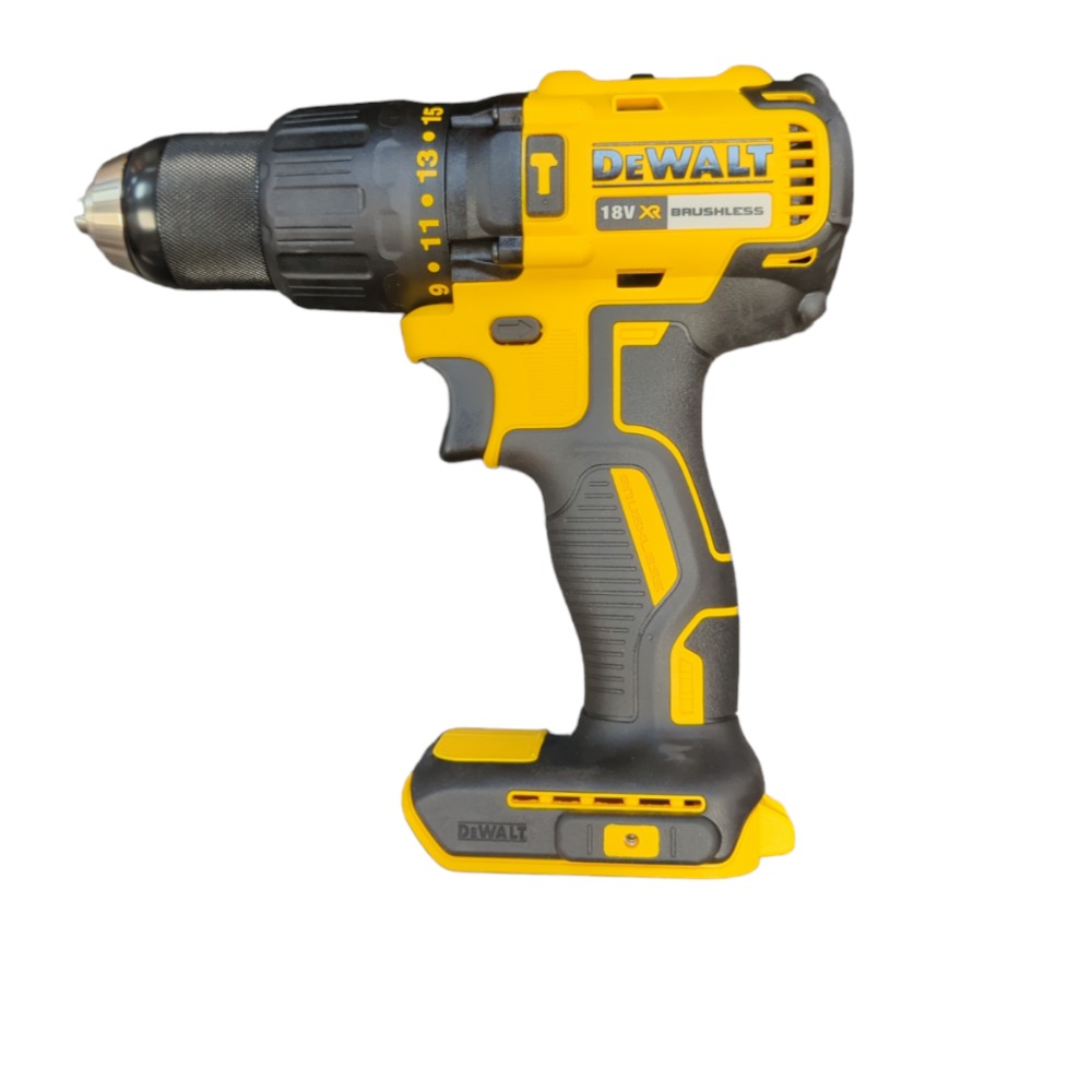 DeWalt DCD 778 Drill 2 batteries And Charger - Own4Less